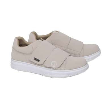 Sepatu Velcro - Harga Terbaru Juli 2022 & Gratis Ongkir | Blibli