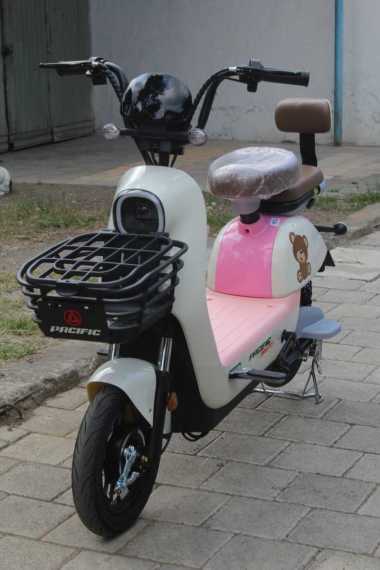 Jual Pacific Skeleton Pink Original Terbaru - Harga Promo Murah Juni ...