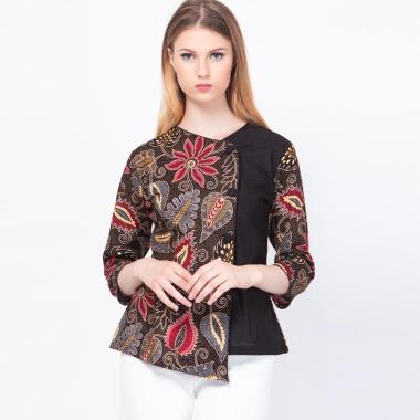 Model Kebaya Opera Van Java Terbaru - Seputar Model