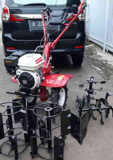 Harga Traktor Terbaru Maret 2022 | BigGo Indonesia