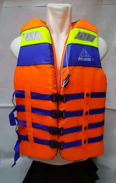 Jual Pelampung Arung Jeram Terlengkap & Original - Harga Murah Juni ...