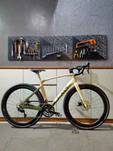 Jual JAVA LANCIA GRAVEL BIKE FULL CARBON SHIMANO 105 FULL HIDRAULIC ...