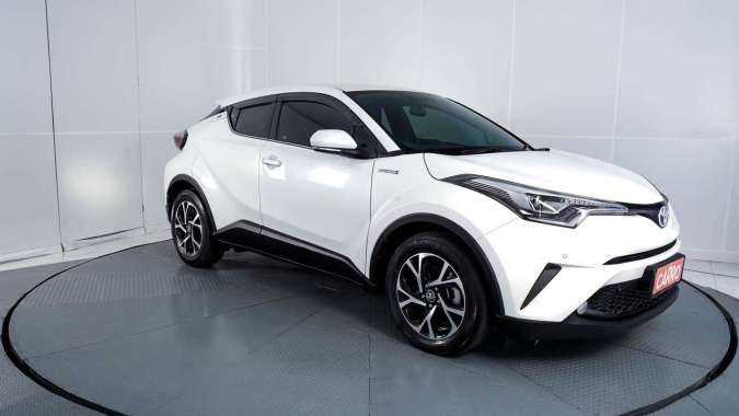 Jual Mobil Toyota Chr Hybrid Terbaru Dengan Harga Termurah Di 2022 | Blibli