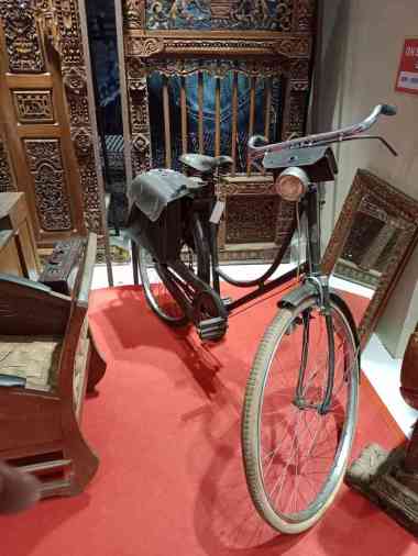 Jual Sepeda Onthel Biasa Original Terbaru - Harga Promo Murah Mei 2023 ...