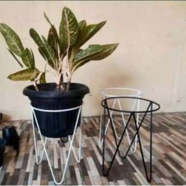 Jual Tempat Bunga Dari Besi Terbaik Desember 2021 - Harga Murah ...