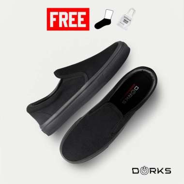 Jual Sepatu Sekolah Full Black Pria Model Terbaru - Harga Promo Maret ...