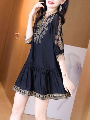 Jual Baju Dress Hitam Lengan Panjang Wanita Model Terbaru & Kekinian ...