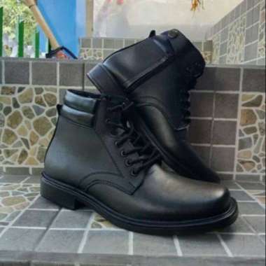 Jual Sepatu Pdh Satpam Kulit Asli Model Terbaru - Harga Promo Januari ...