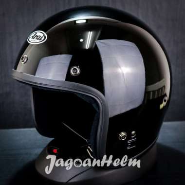 Jual Helm Arai Hitam Terbaik - Harga Terbaru 2023 | Blibli