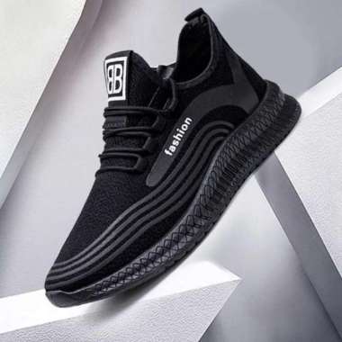 Jual Sepatu Sneakers Pria Import Hitam Polos Model Terbaru - Harga ...