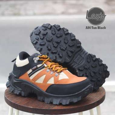 Jual Sepatu Gunung Lavio Terbaik Juni 2026 - Harga Murah & Gratis ...