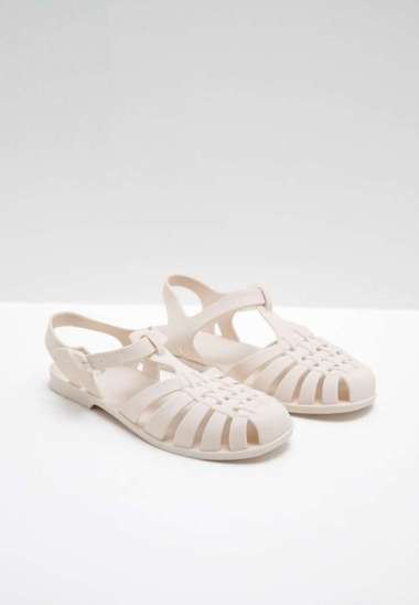 Jual Sandal Melly Terbaik Juni 2026 - Harga Murah & Gratis Ongkir - Blibli