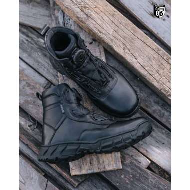 Jual Sepatu Trackers Terbaik Juni 2026 - Harga Murah & Gratis Ongkir ...