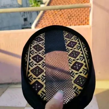 Jual Peci Songkok Motif Songket 🏷️ Model Kekinian, Premium, & Harga ...