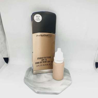 Foundation Mac Harga