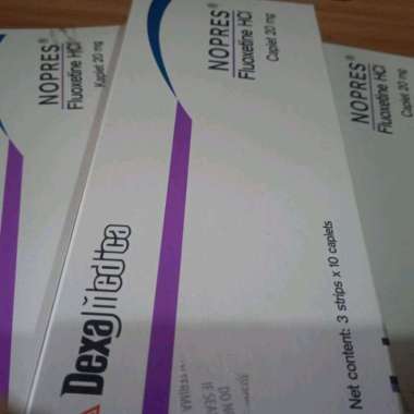 Jual Original Lyoven (multivitamin) Injeksi Per Box Di Seller Apotik ...