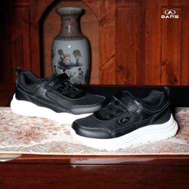 Sepatu Sekolah Hitam Original - Harga Terbaru Juni 2026